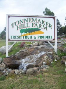 Tonnemaker Family Orchard – Carnation Farmers Market