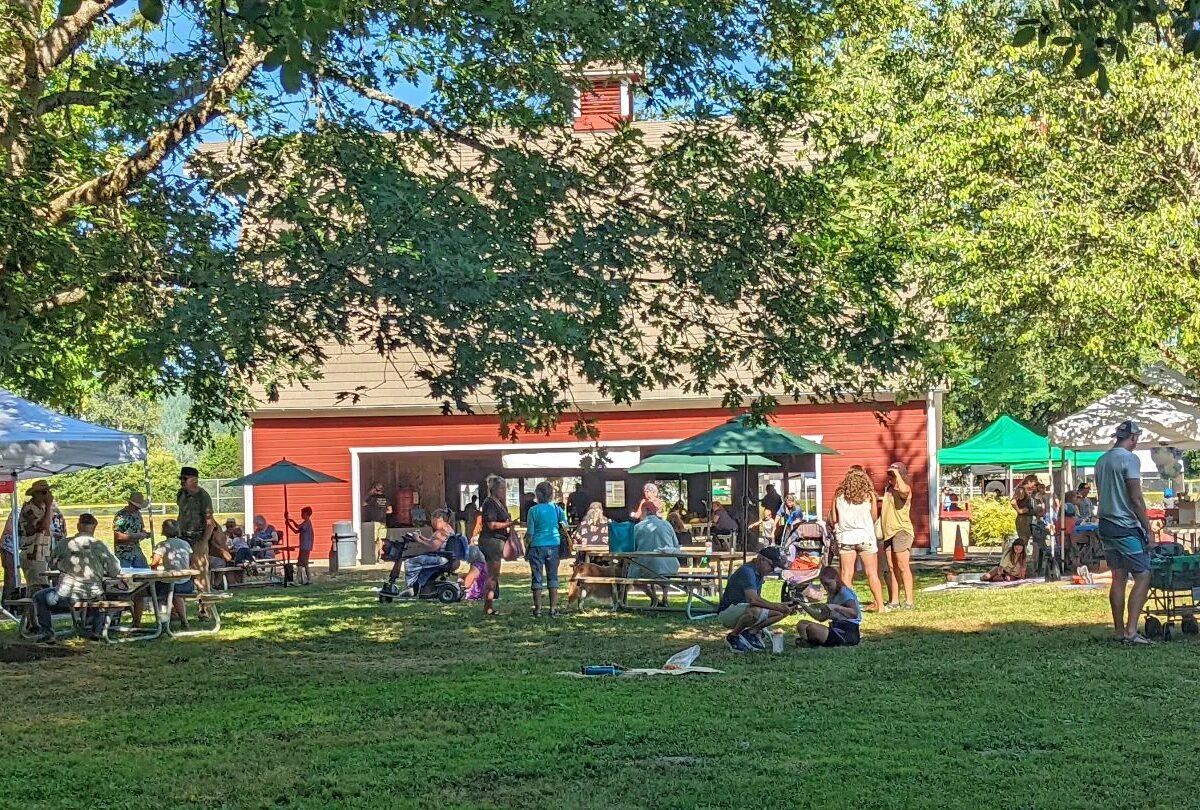 Carnation Farmers Market – Nourishing the community through the farmer ...
